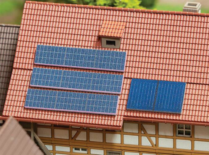 N Solar Panels, 3 Styles (11) (FLR272916) – Nankin Hobby