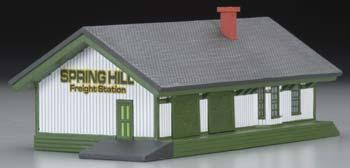 N Perma-Scene Freight Station (IMX6332) – Nankin Hobby